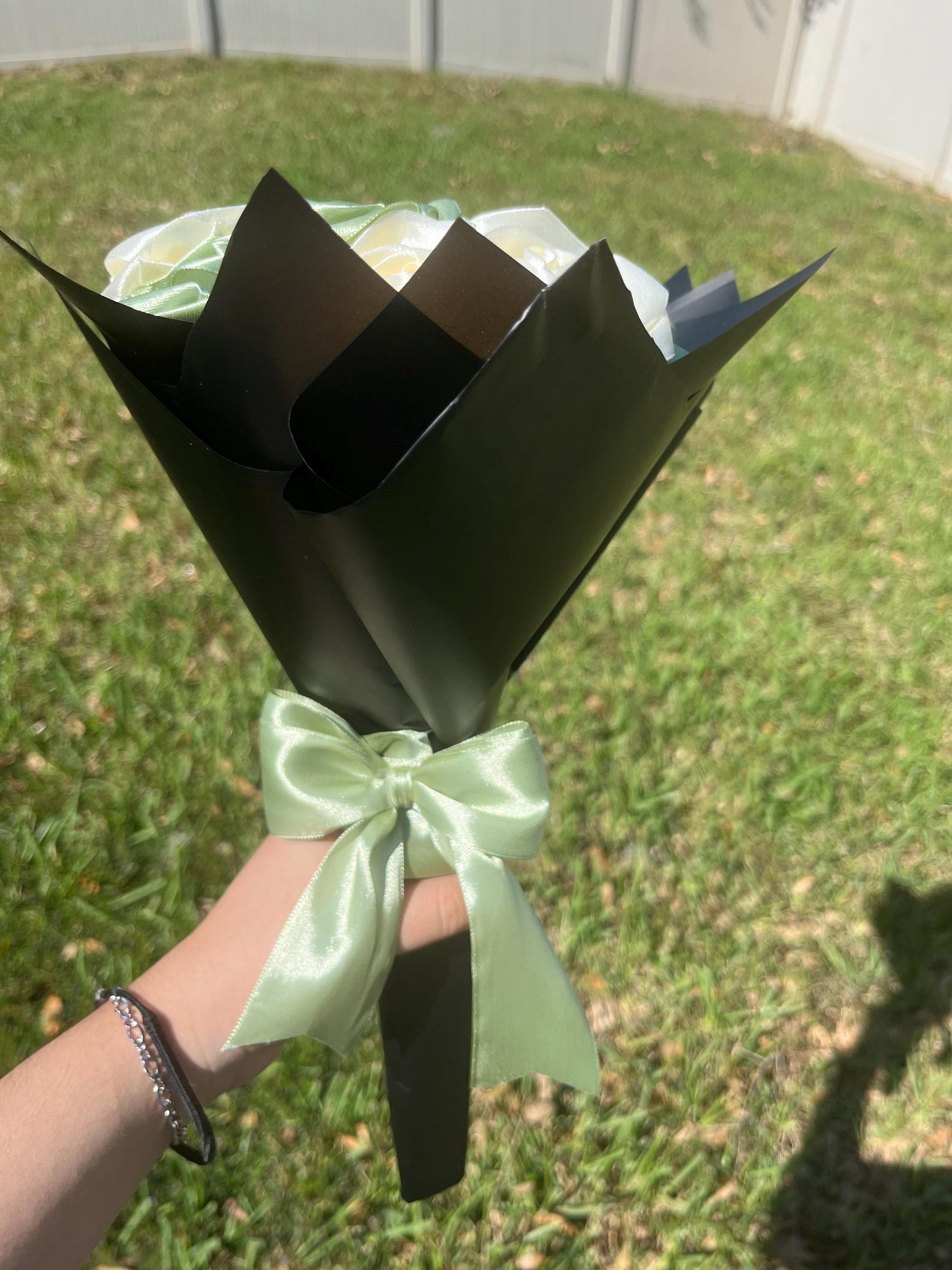 Sage Green & Cream Ribbon Bouquet | 12 Count| Green Ramo| Ramo Buchon ...