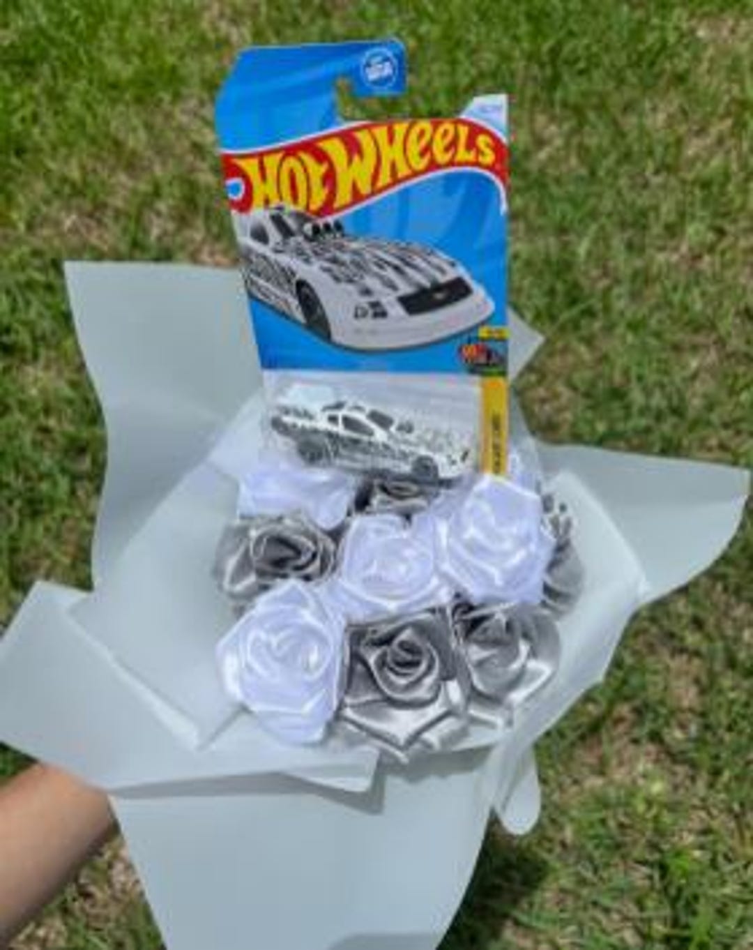 Hot Wheels Ribbon Rose Bouquet mustang Funny Car 10 Count - Etsy