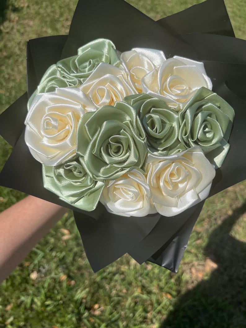 Sage Green & Cream Ribbon Bouquet | 12 Count| Green Ramo| Ramo Buchon ...