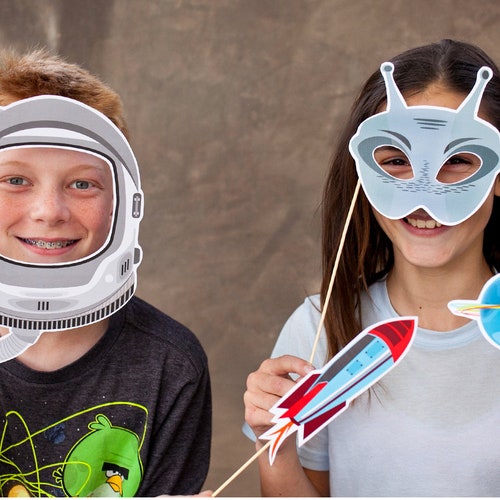 Astronaut Party Photo Booth Props / Outer Space Party Props / - Etsy ...
