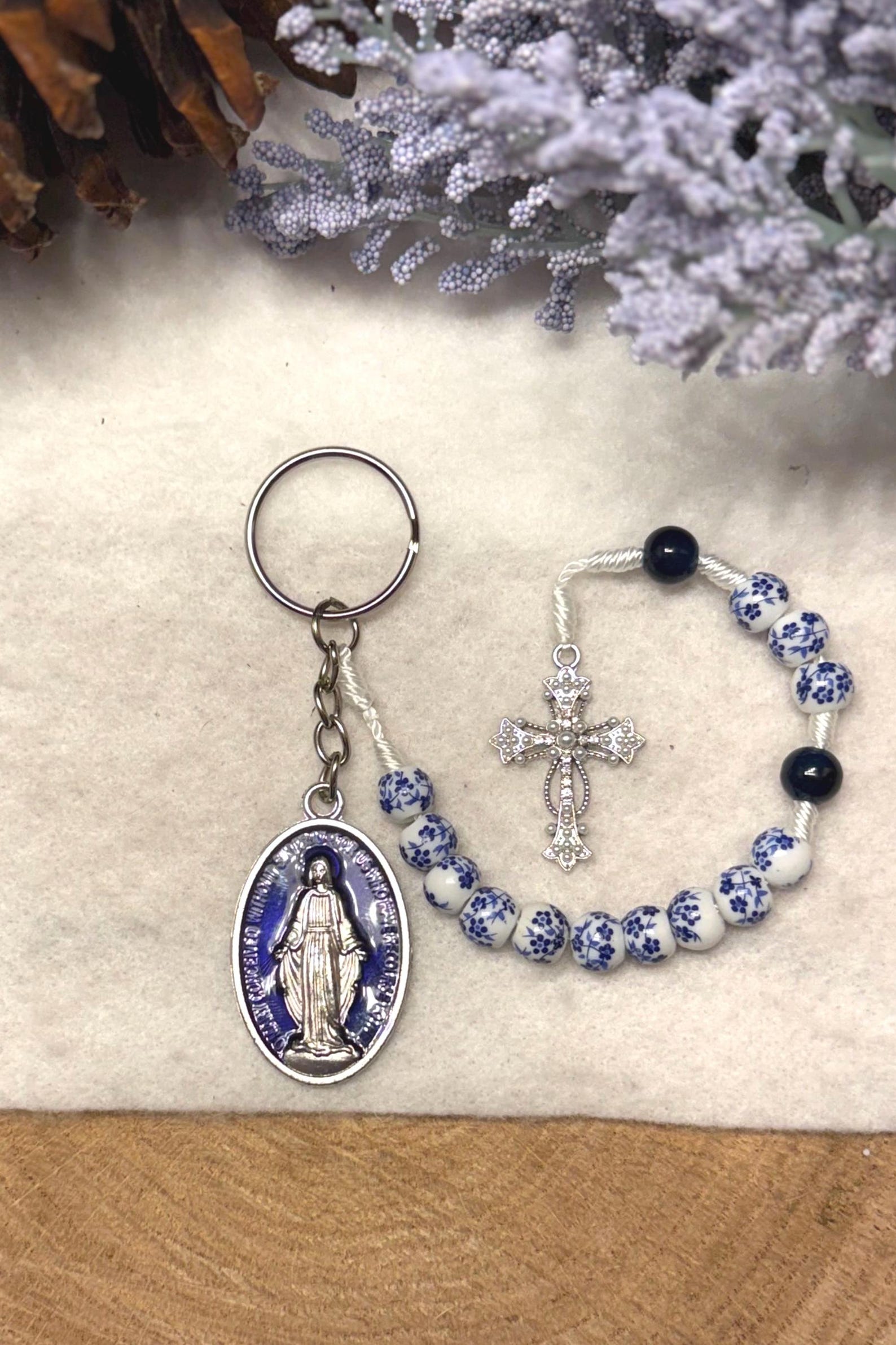 Miraculous Mary Medal Keychain With Single Decade Rosary Beads. - Etsy