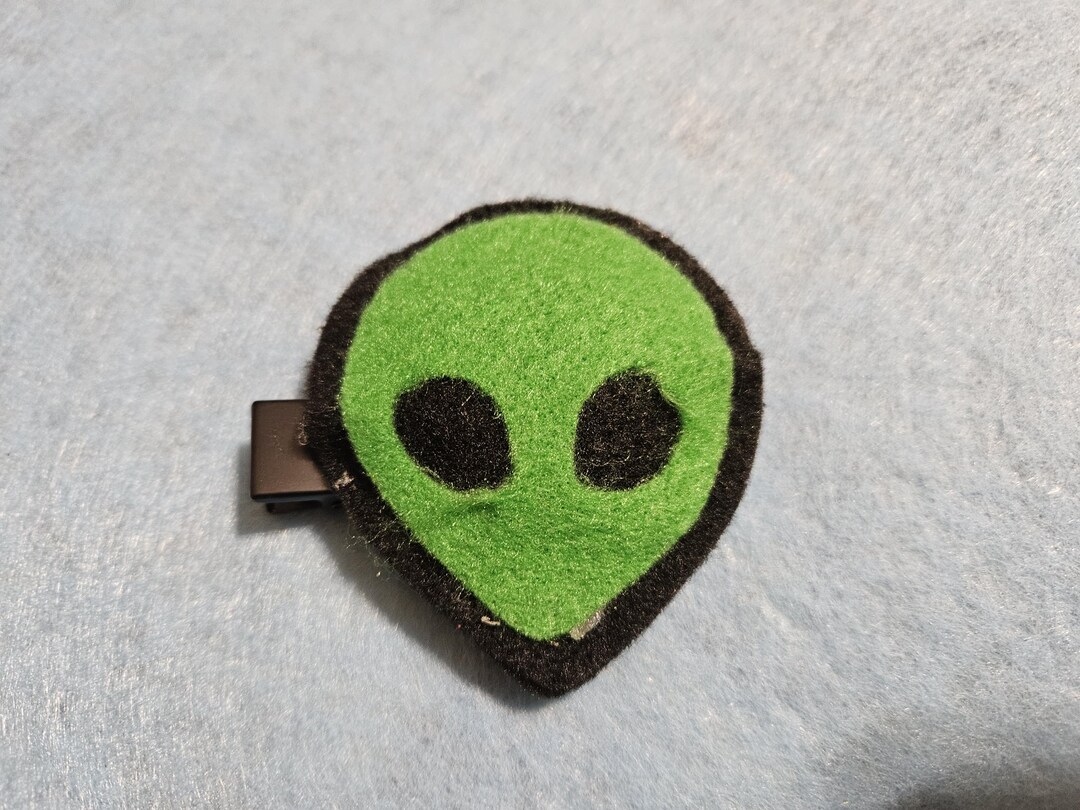 Alien Felt Hair Clip - Etsy
