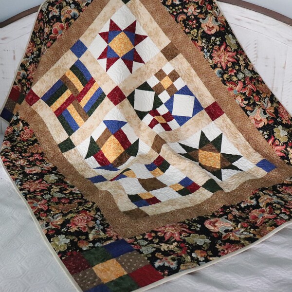 Traditional Quilt - Etsy
