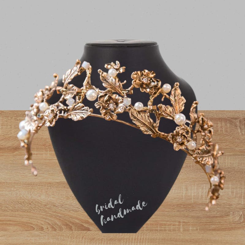 Vintage Crown - Etsy