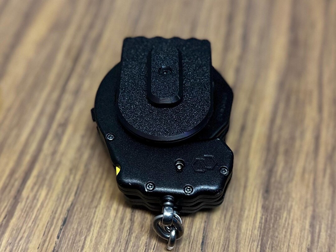 Twist-lock Tactical Handcuff Holder: Rapid Access, Maximum Security - Etsy