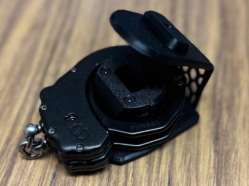Twist-lock Tactical Handcuff Holder: Rapid Access, Maximum Security - Etsy