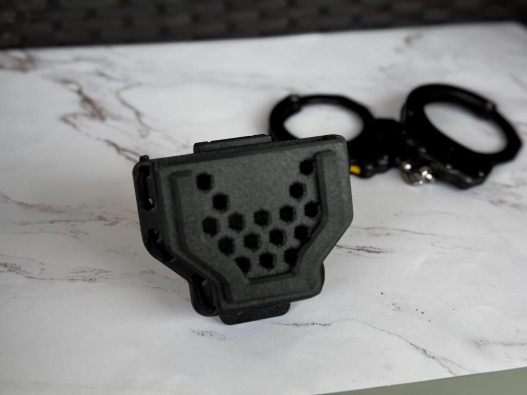 Tactical Handcuff Holder – Open Top With MOLLE or Belt Clip Mount ...