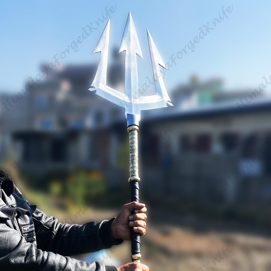 Hand Forged Aquaman's Trident: 17-inches Handmade Masterpiece With Hand ...