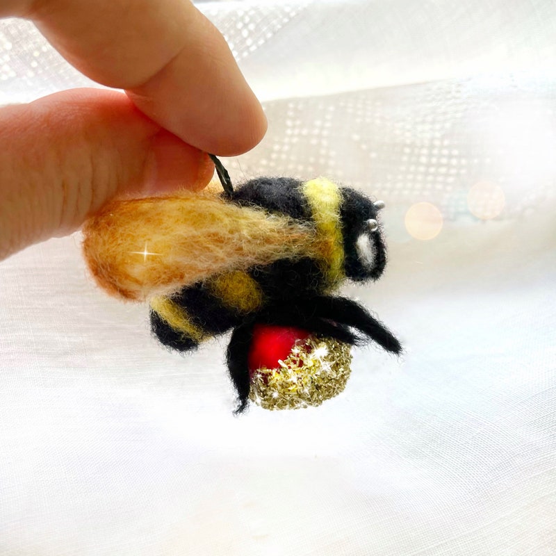 Felt Bee - Etsy