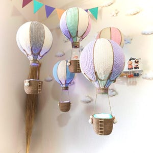 Hot Air Balloon Nursery Decoration | Knitted Airballoon | Baby Mobile ...