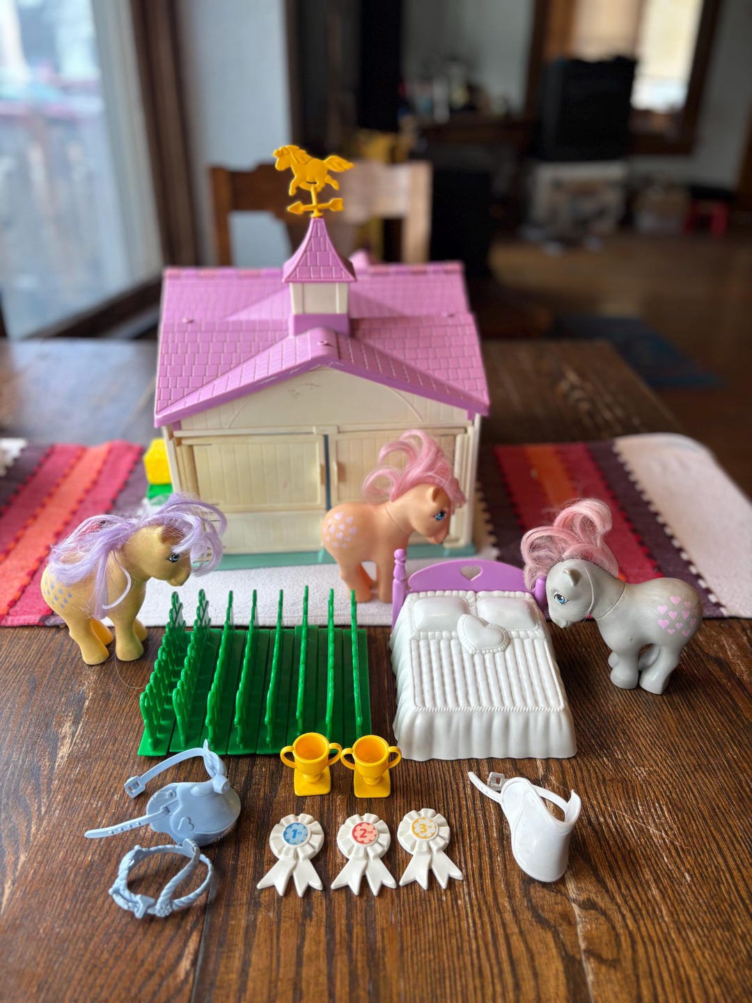 My Little Pony G1 Show Stable With Three Ponies Including Lemon Drop ...