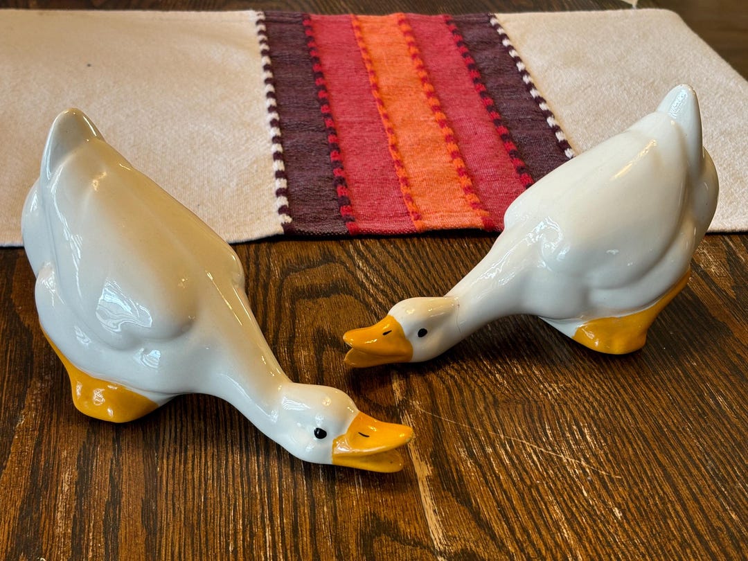 Vintage 80s Country Geese Porcelain Figurines - Etsy
