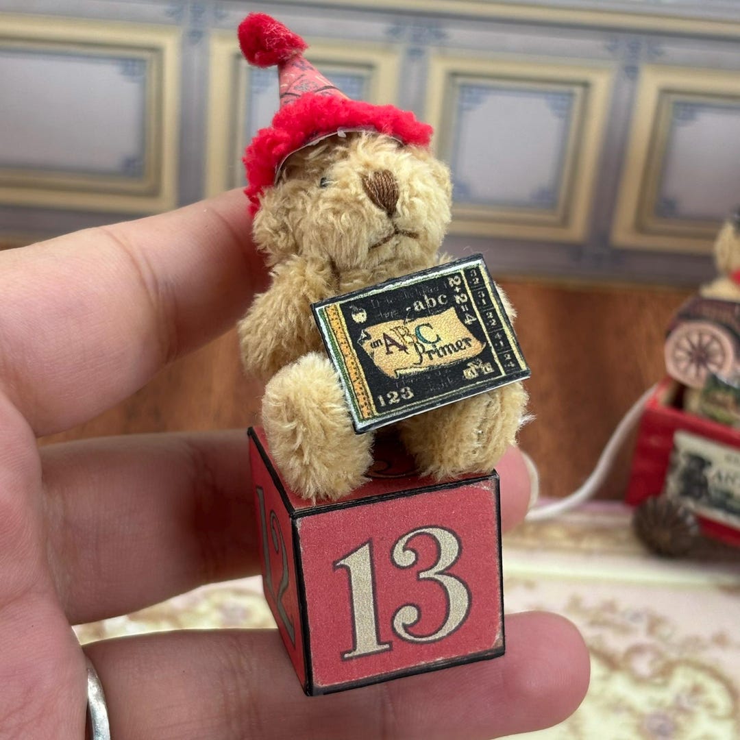 New**dollhouse Cube Teddy Bear. Dollhouse Miniature Children Toys. 1:12 ...