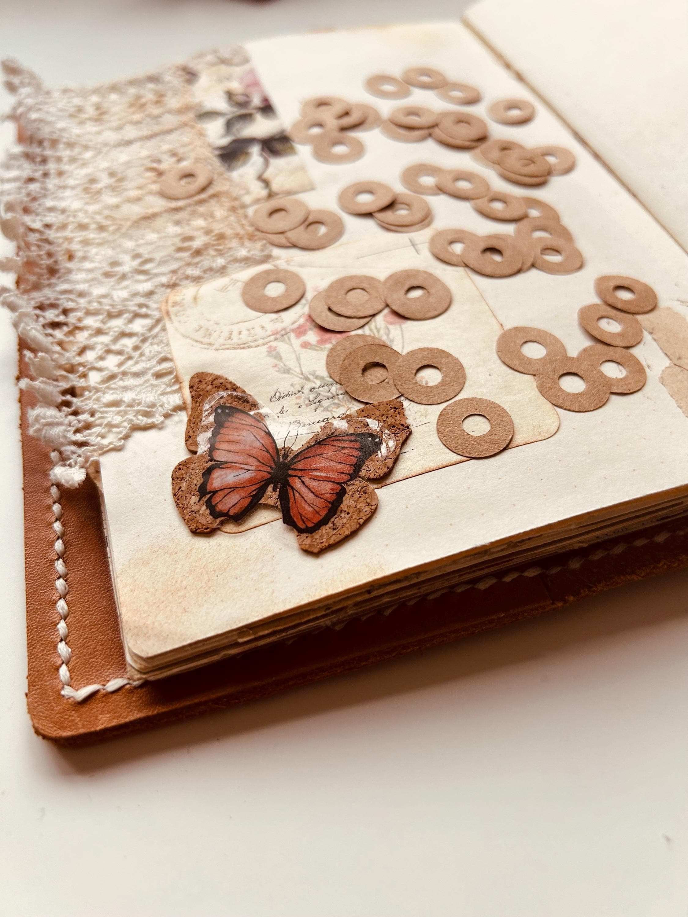 50 Brown Paper Hole Reinforcers: Vintage Tag Repair, Junk Journal - Etsy