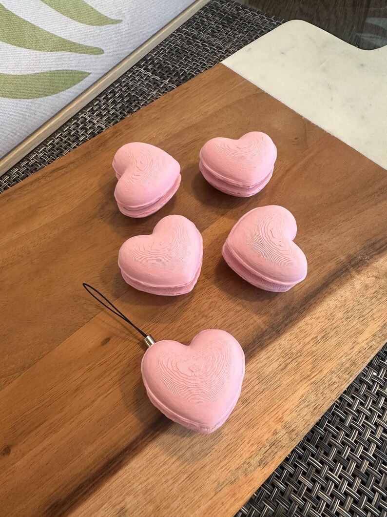 Macaron Heart Fidget Clicker | 3D Printed Stress Relief Keychain - Etsy