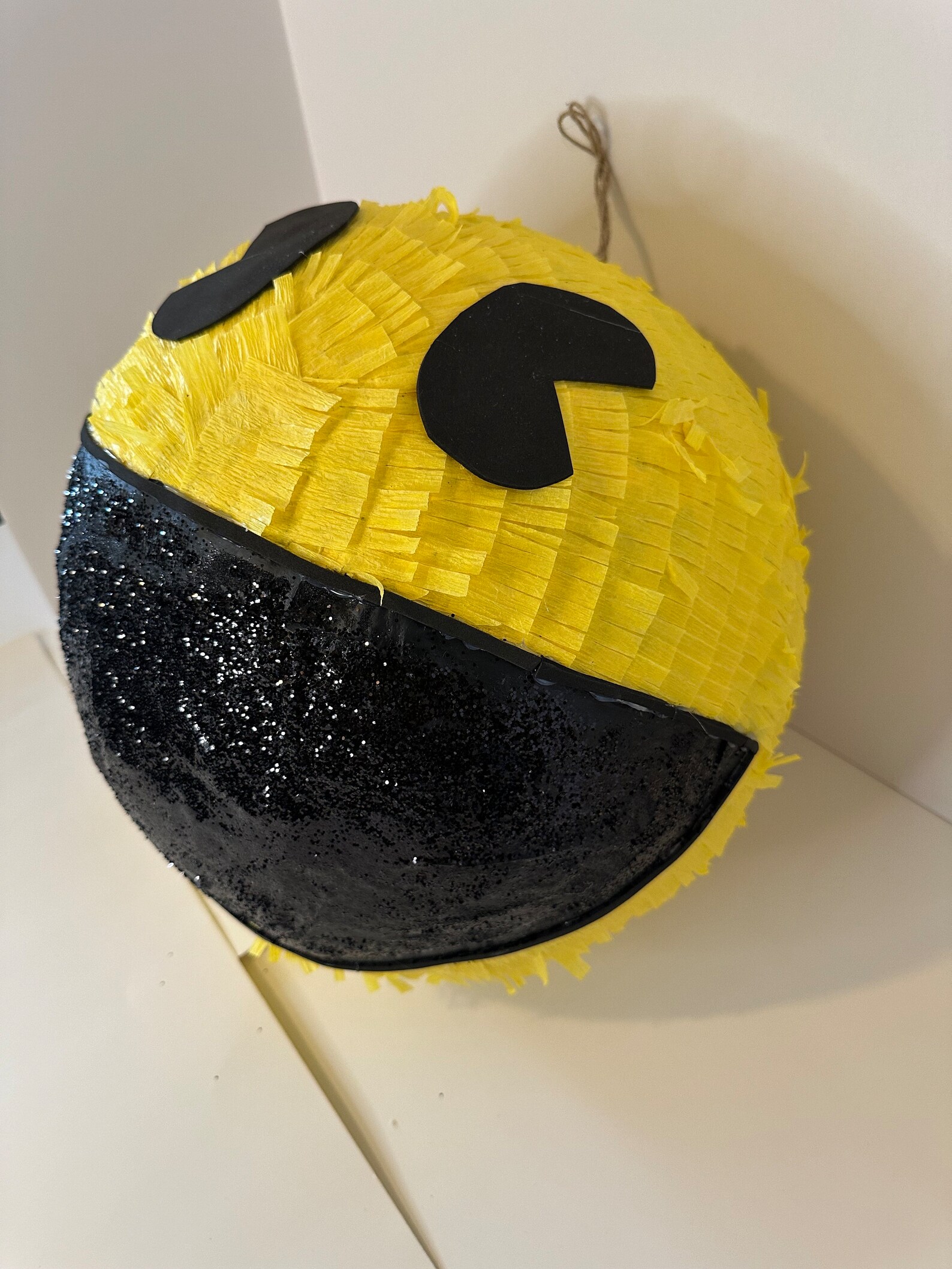 PAC-MAN Inspired Piñata - Etsy