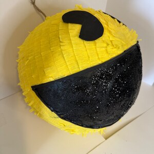 PAC-MAN Inspired Piñata - Etsy