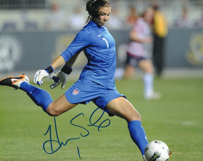 Signed Hope Solo 8 X 10 Photo - Etsy