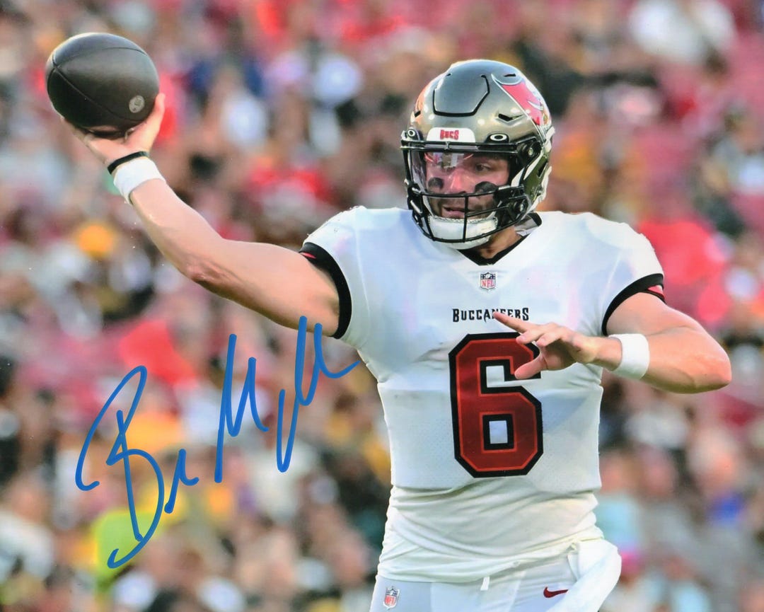 Signed Baker Mayfield 8 X 10 Photo Tampa Bay Buccaneers Nice - Etsy