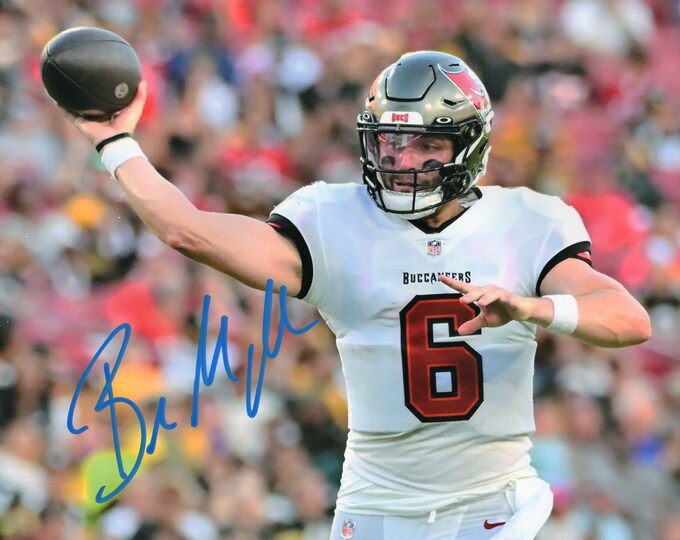 Signed Baker Mayfield 8 X 10 Photo Tampa Bay Buccaneers Nice - Etsy