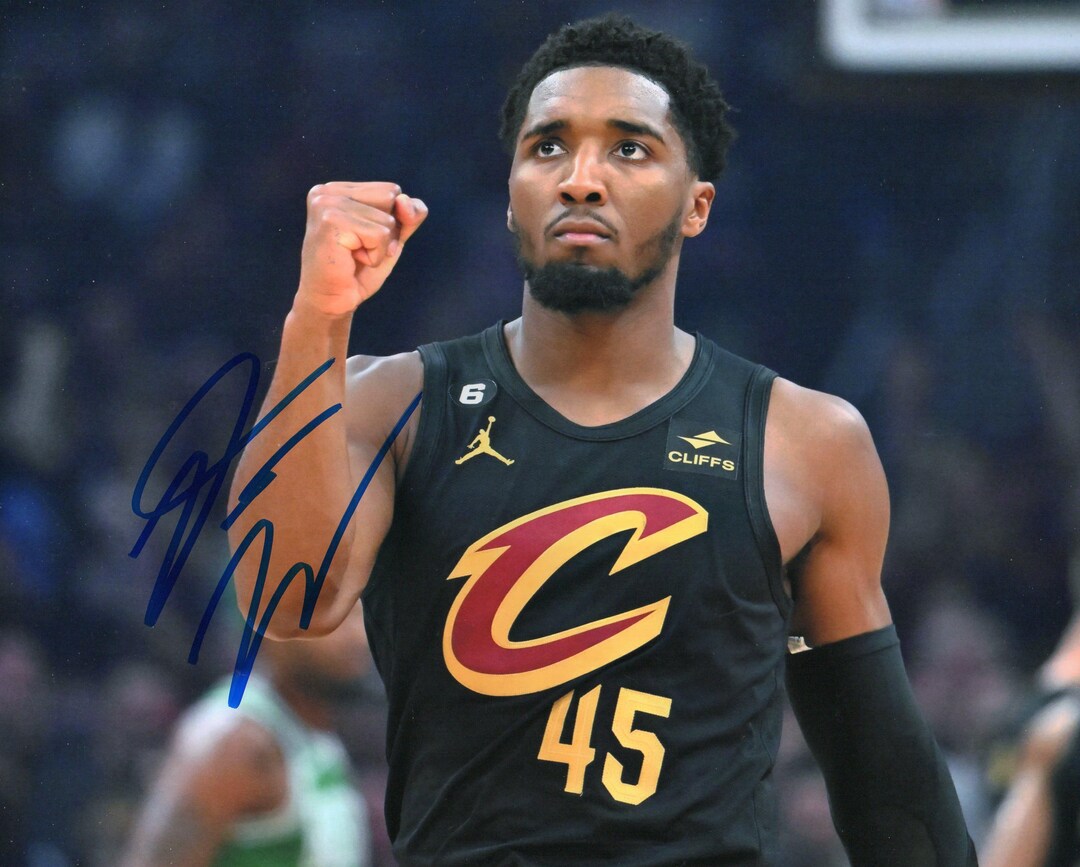 Signed Donovan Mitchell 8 X 10 Photo Cleveland Cavaliers Nice - Etsy
