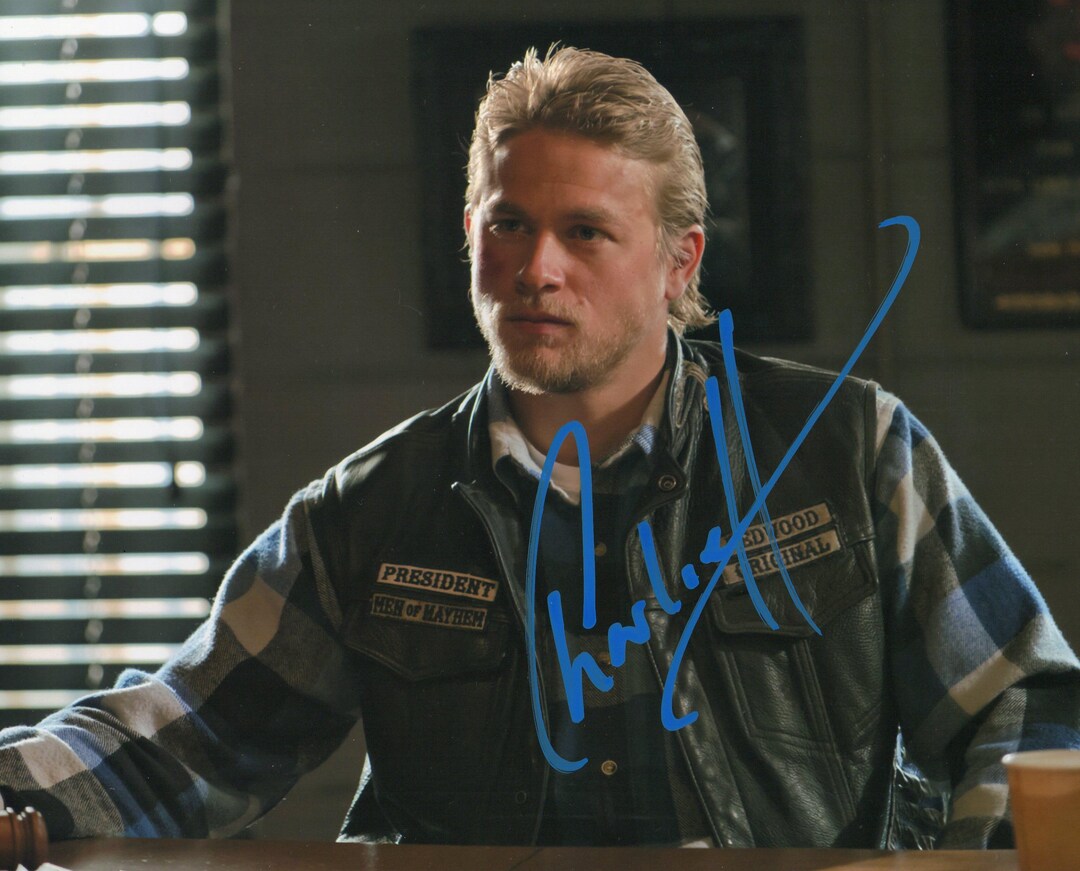 Signed Charlie Hunnam 8 X 10 Photo - Etsy
