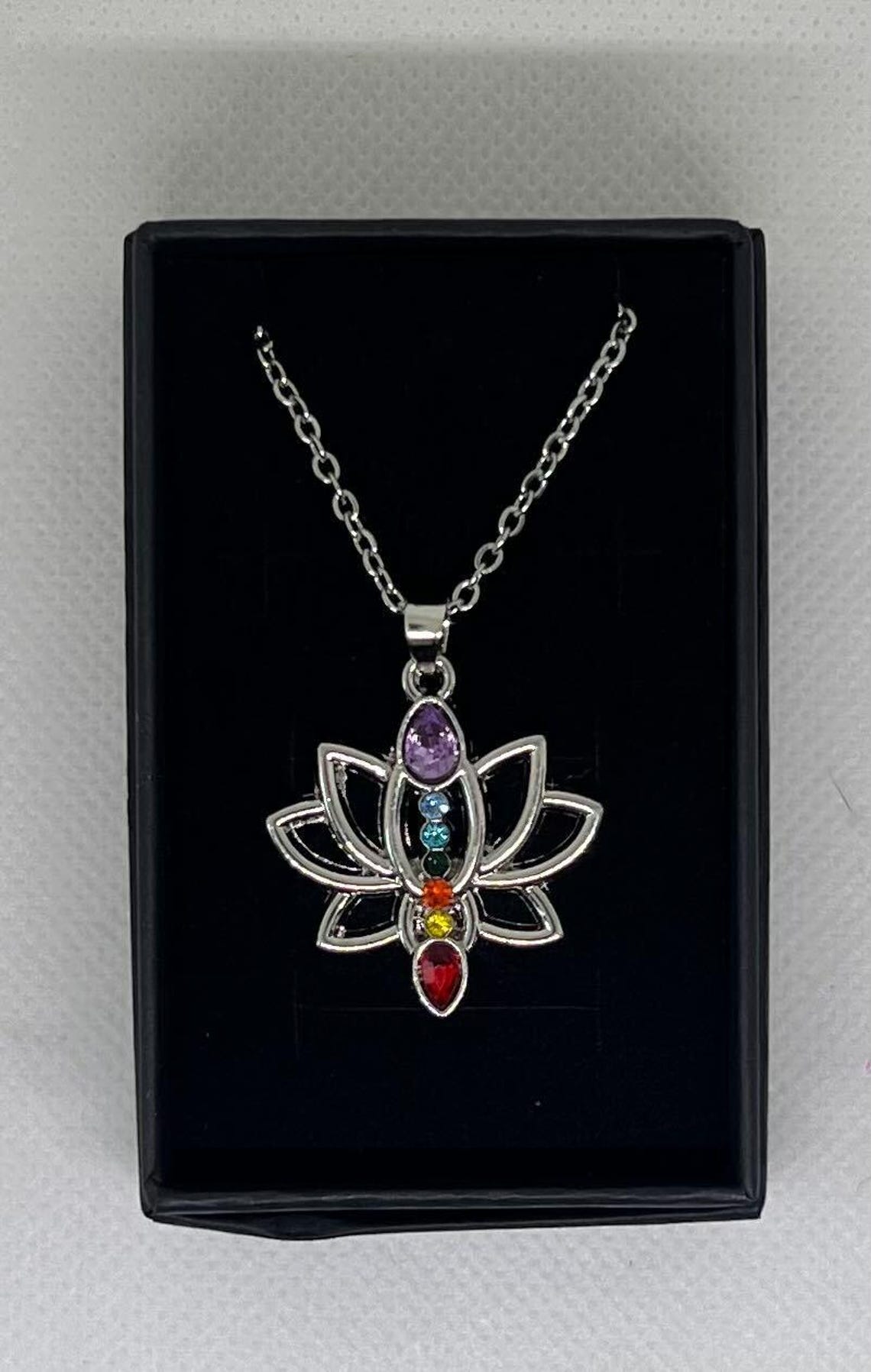 7 Chakra Necklace - Lotus Gemstone - Etsy