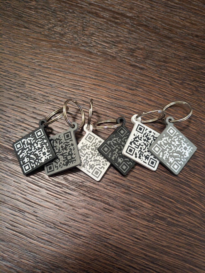 Customizable QR Code Keychain Personalized 3D Printed Keychain for ...