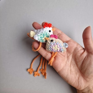 Crochet Colorful Chicken Bookmark Pattern - Easy DIY Tutorial & Unique ...