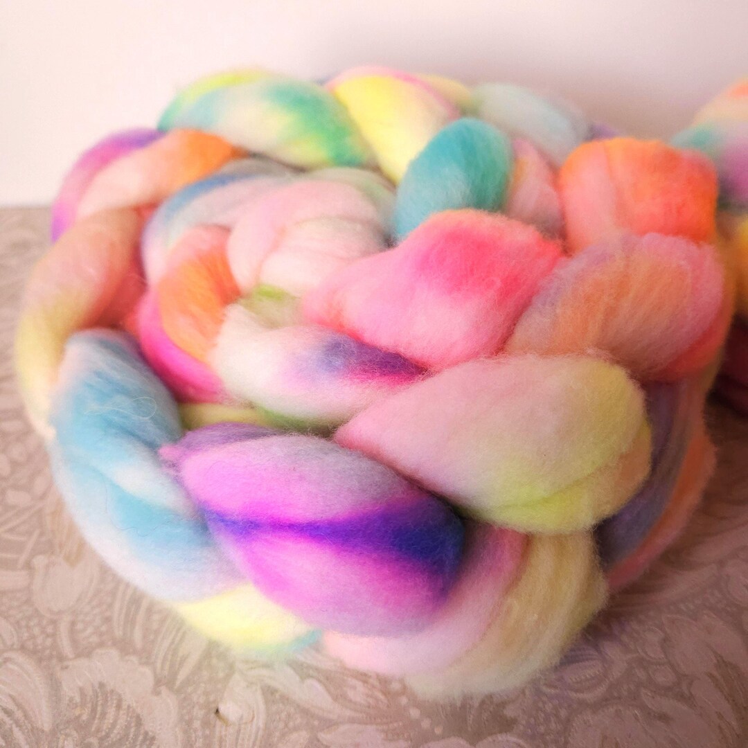Cassette 4 Oz Merino Soft 24 Micron Superwash Roving Top for Spinning ...
