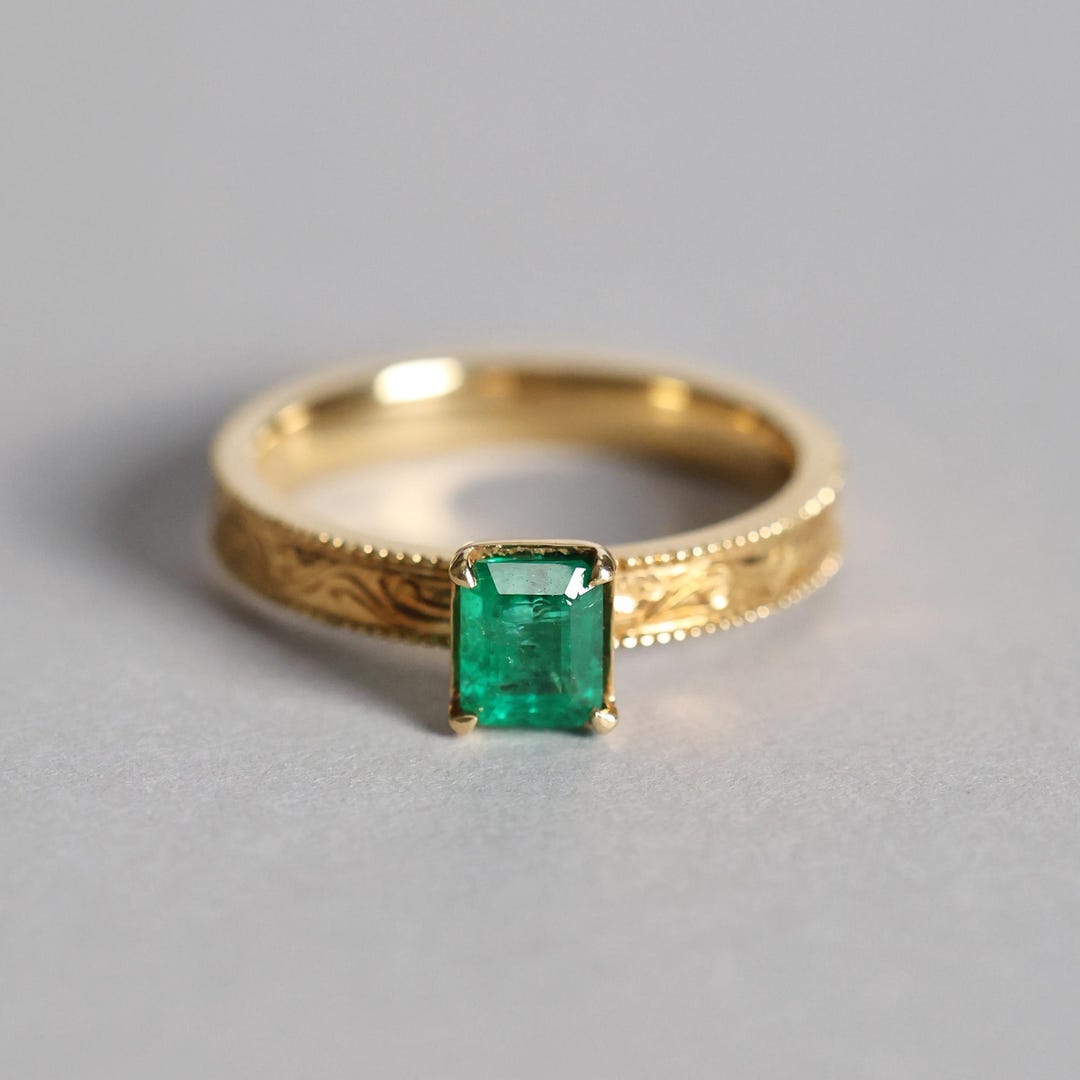 Hand Engraved Emerald Ring, 18k Solid Gold Ring ,unique Engagement Ring ...