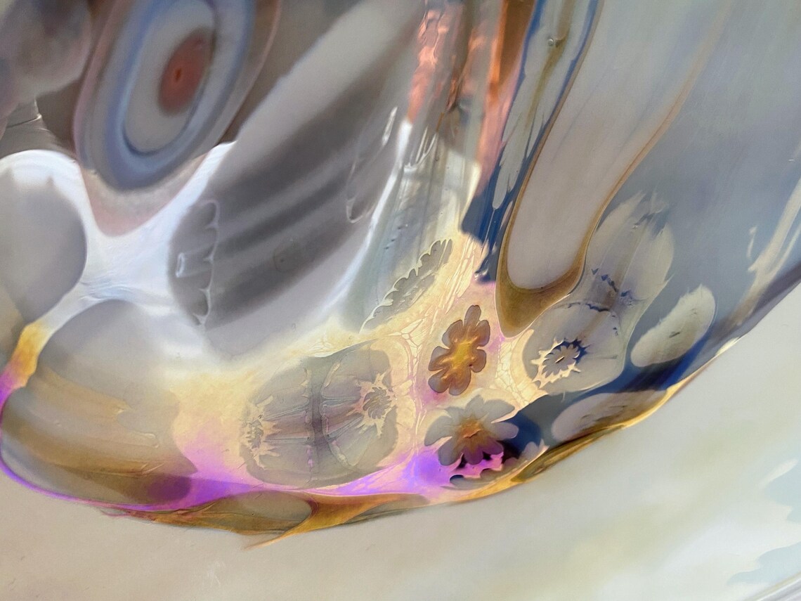 Yalos Casa Murano Glass Large Curved Seashell-shaped Iridescent ...