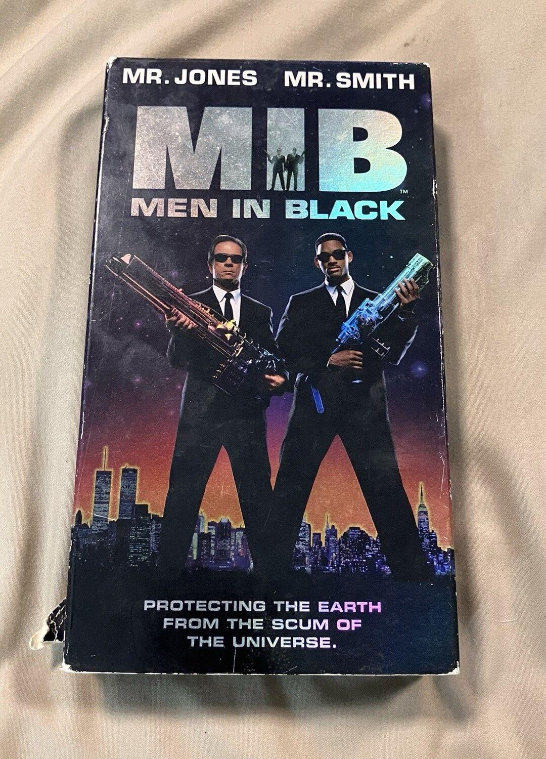 Men in Black VHS Sci- Fi 1997 Will Smith Tommy Lee Jones Tested - Etsy UK