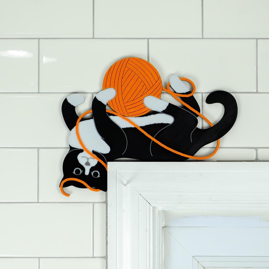 Cute Cat Door Topper | Cat Playing With a Ball of Yarn | Over the Door ...