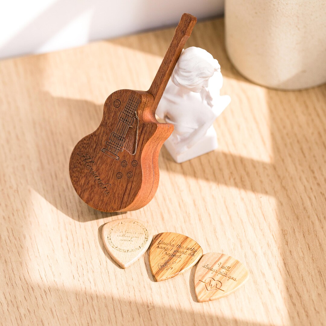 Wooden Guitar Pick Organizer Box, Custom Engraved Plectrum Case, Gift ...