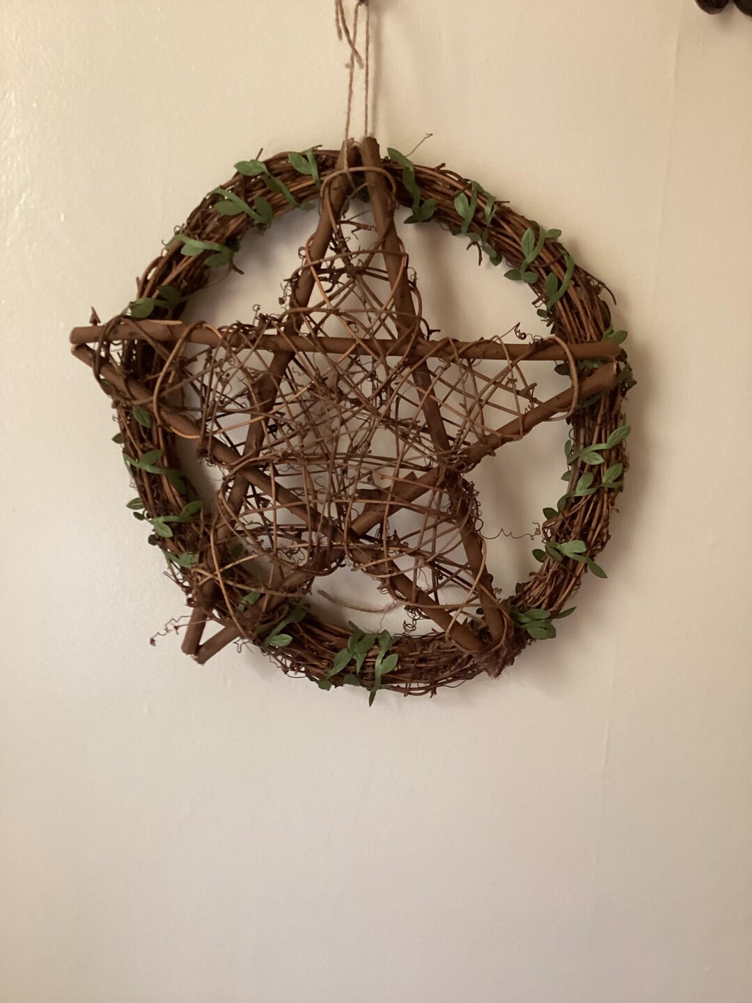 Pentacle Wreath: Green Leaf & Grapevine Star - Wiccan Pagan Home Decor ...