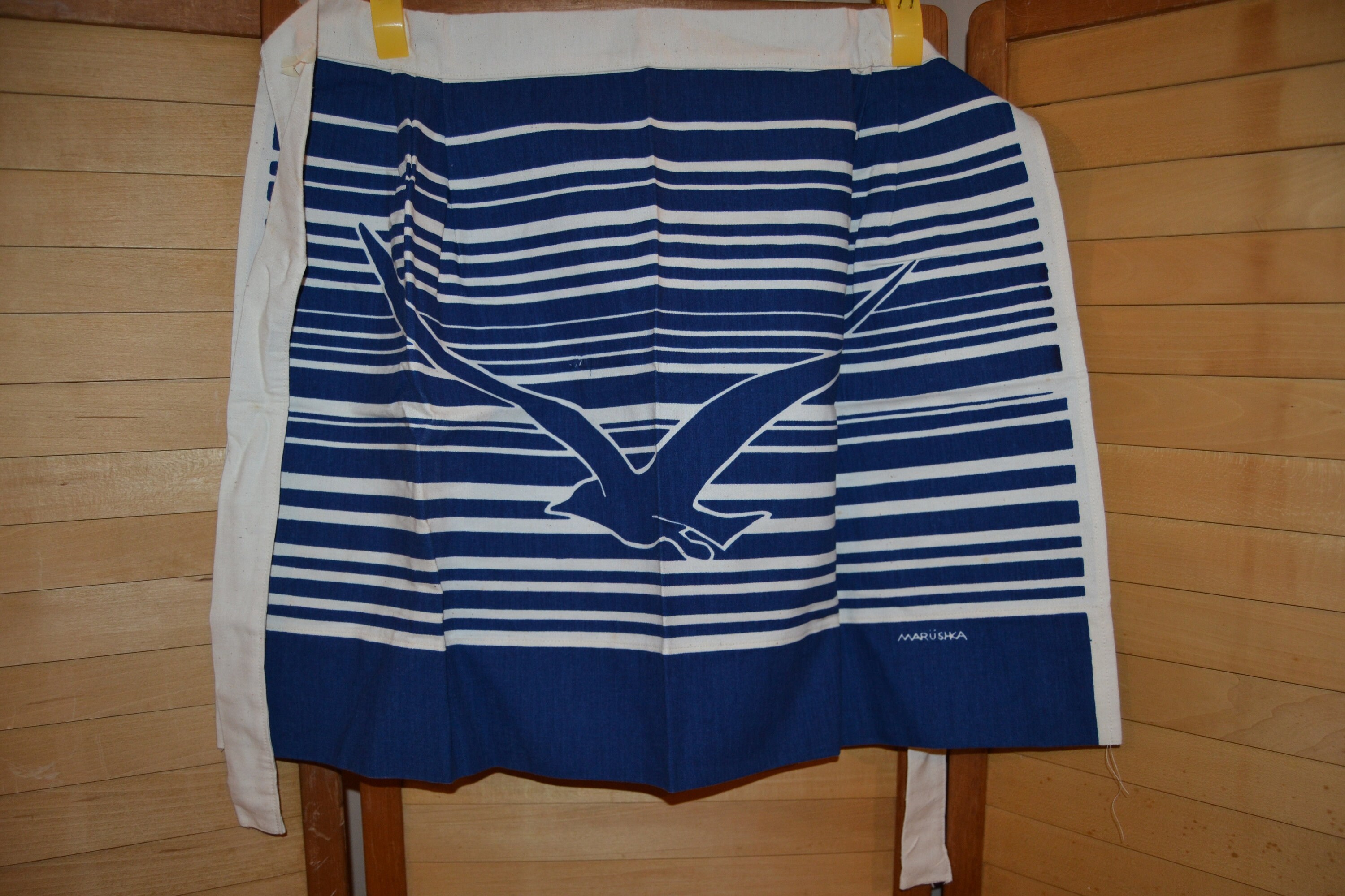 Aprons Ultra Mod Retro Apron Marushka Seagull on Ocean Blue Cleaning ...
