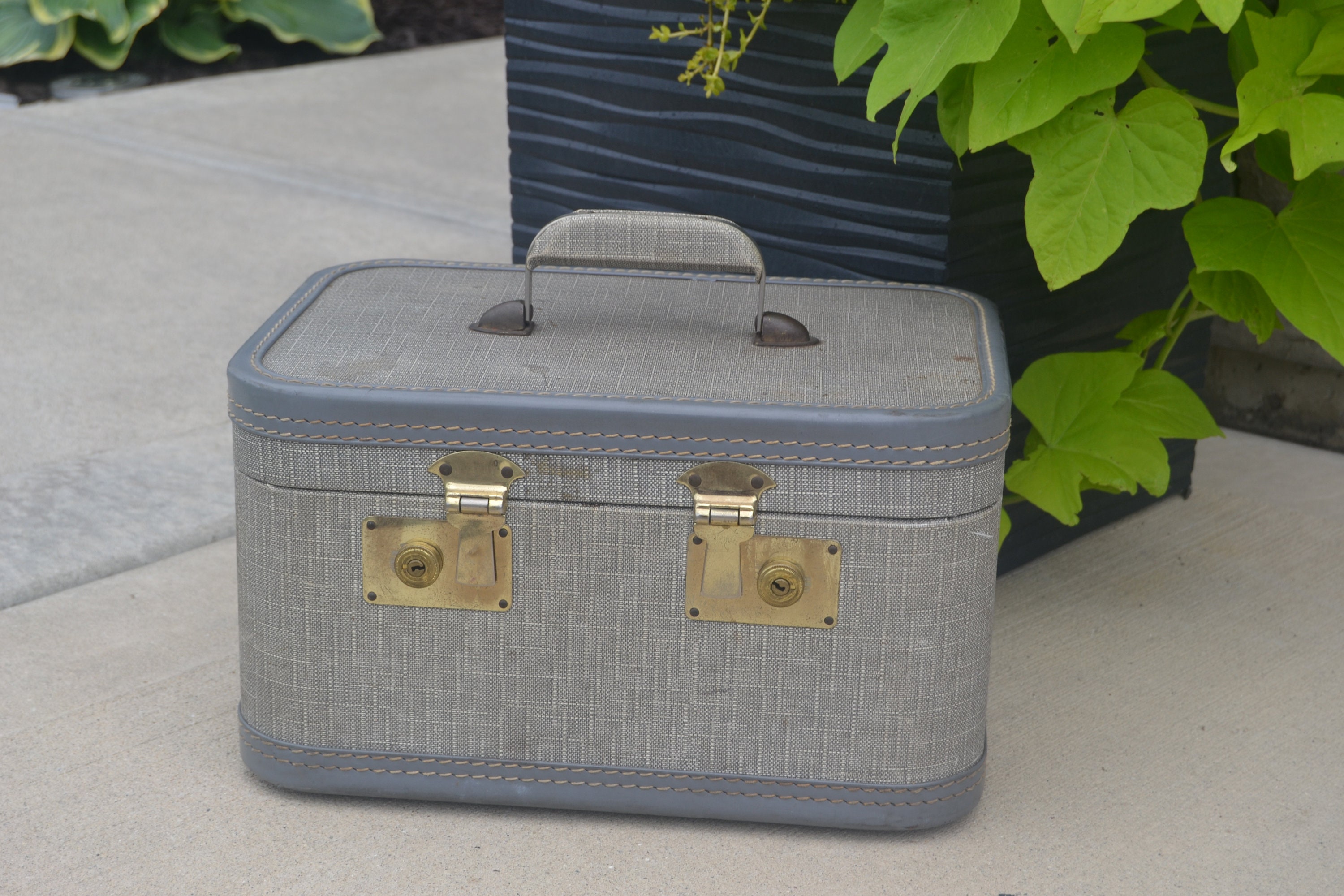 Vintage Train Case 1940's Steampunk Gray - Etsy