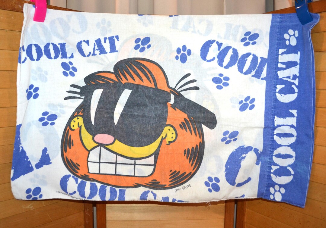 Vintage Garfield Pillowcase 1978 Cool Cat - Etsy