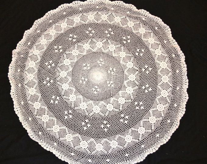 Vintage Table Top White Crochet Shabby Chic - Etsy