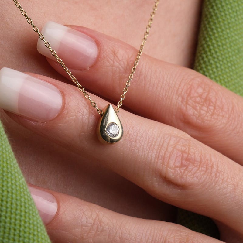 Waterdrop Necklace - Etsy