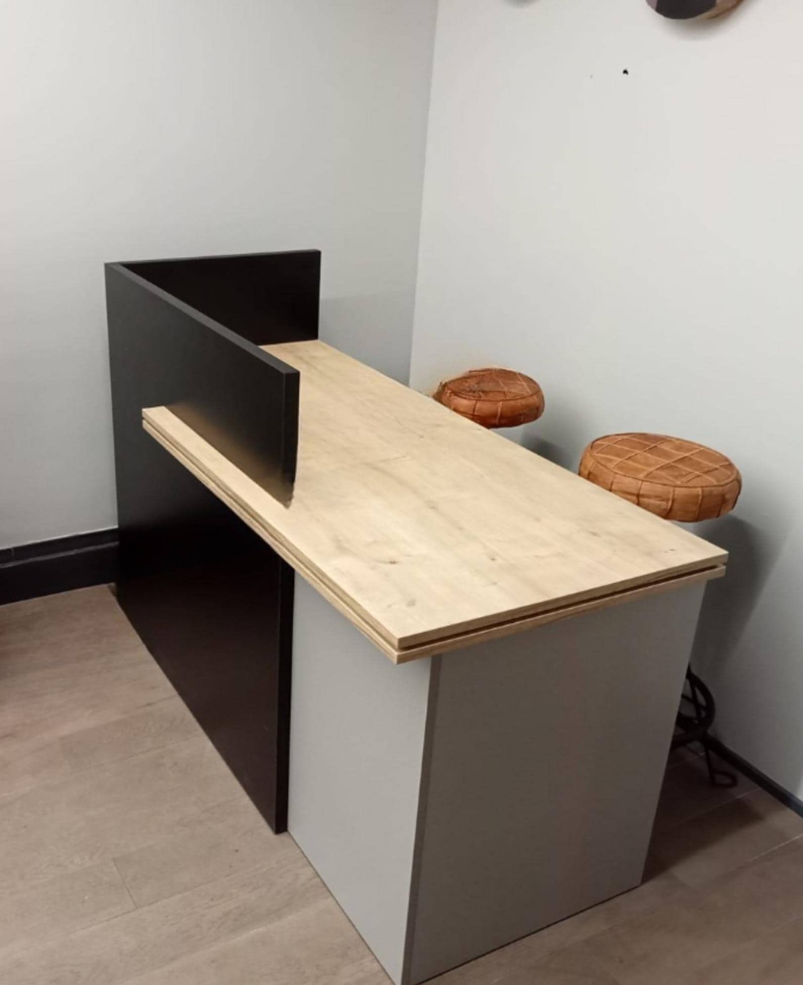 Reception Desk, Modern Furniture, Custom Reception, Custom Podium ...