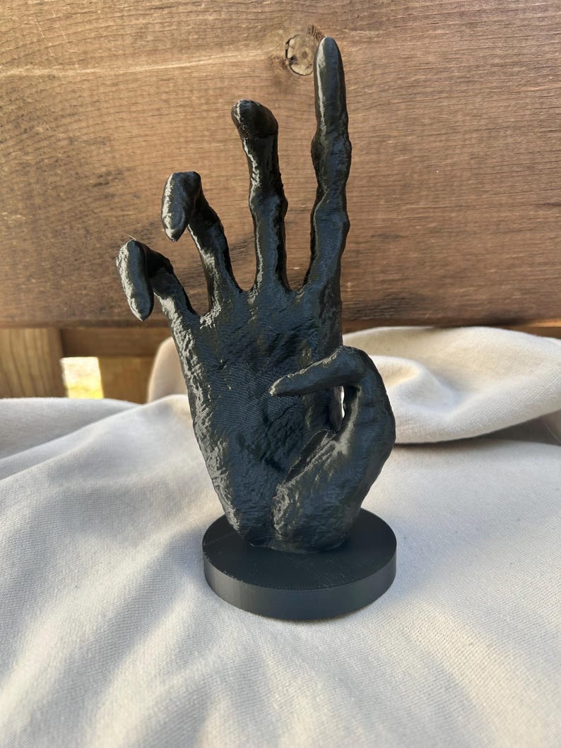 3D Printed Black Phasmophobia Monkey Paw - 6 Inch Tall - Etsy