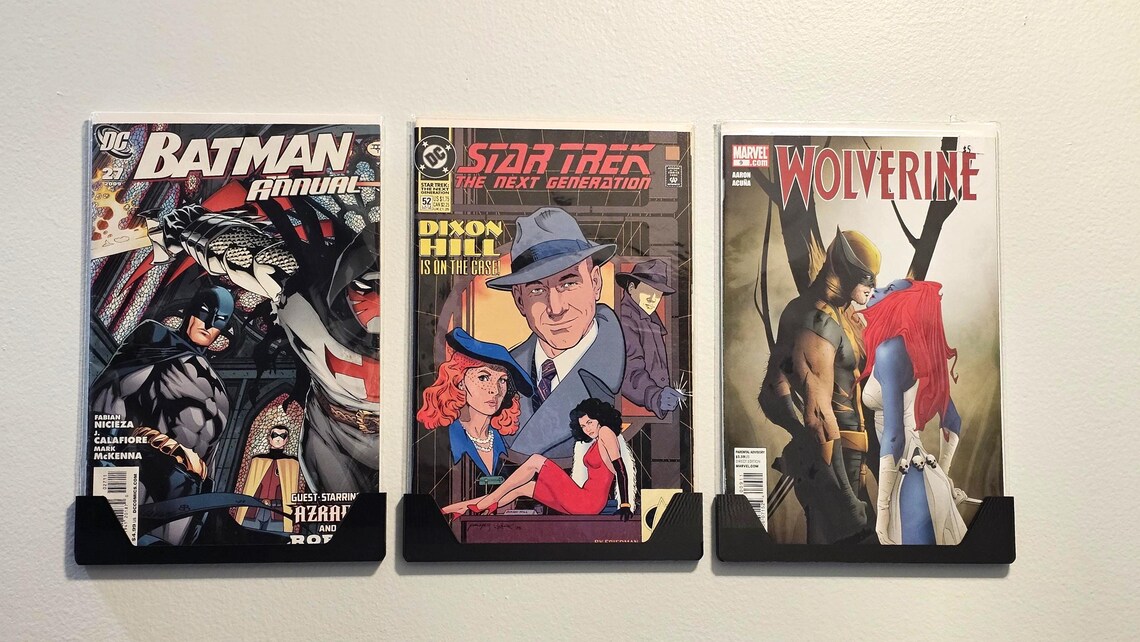 3D Printed Comic Book Wall Holder – Display With Style & Ease! - Etsy