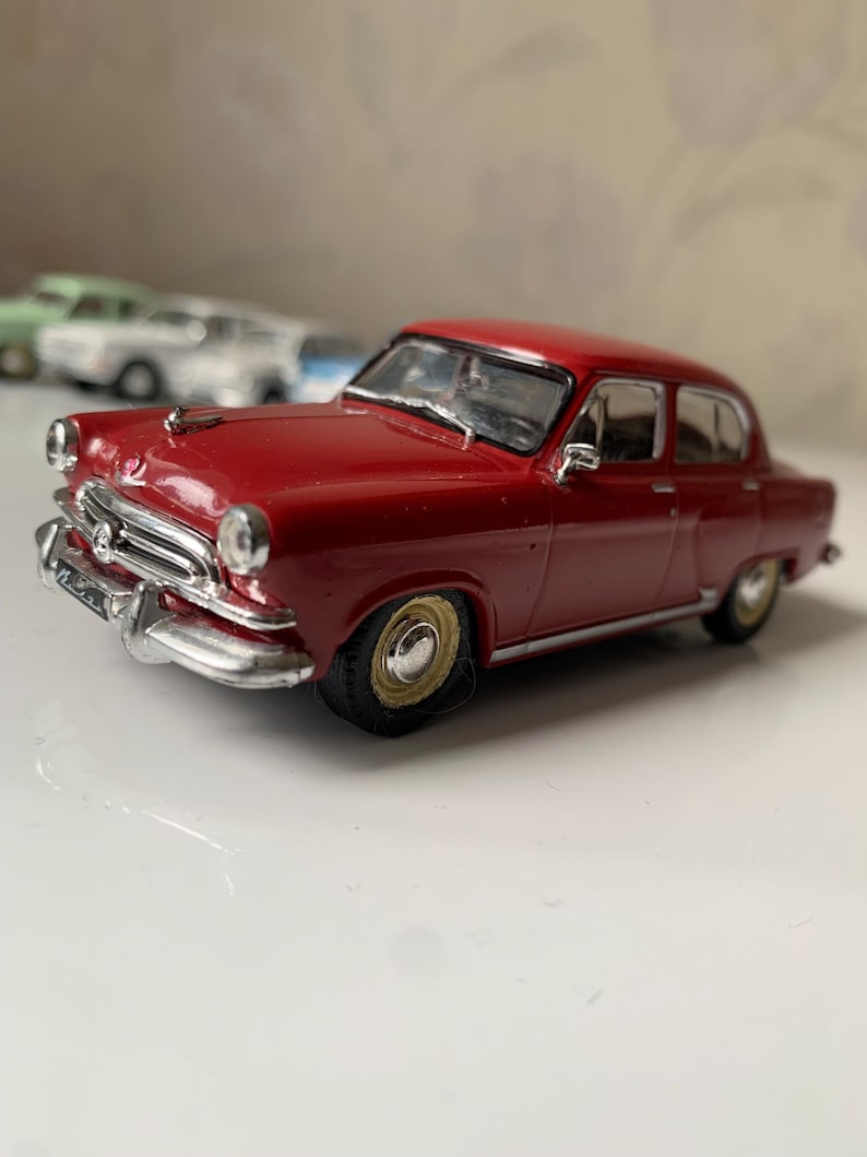Scale Model of the Soviet Car GAZ 21 VOLGA. Scale 1/43. Material: Metal ...