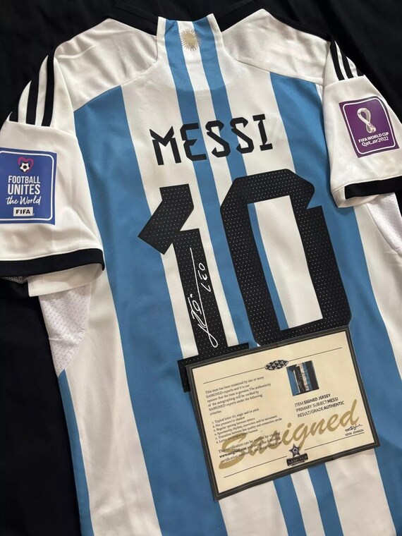 Lionel Messi SIGNED 2 Star Argentina Home Shirt/Jerse… - Gem