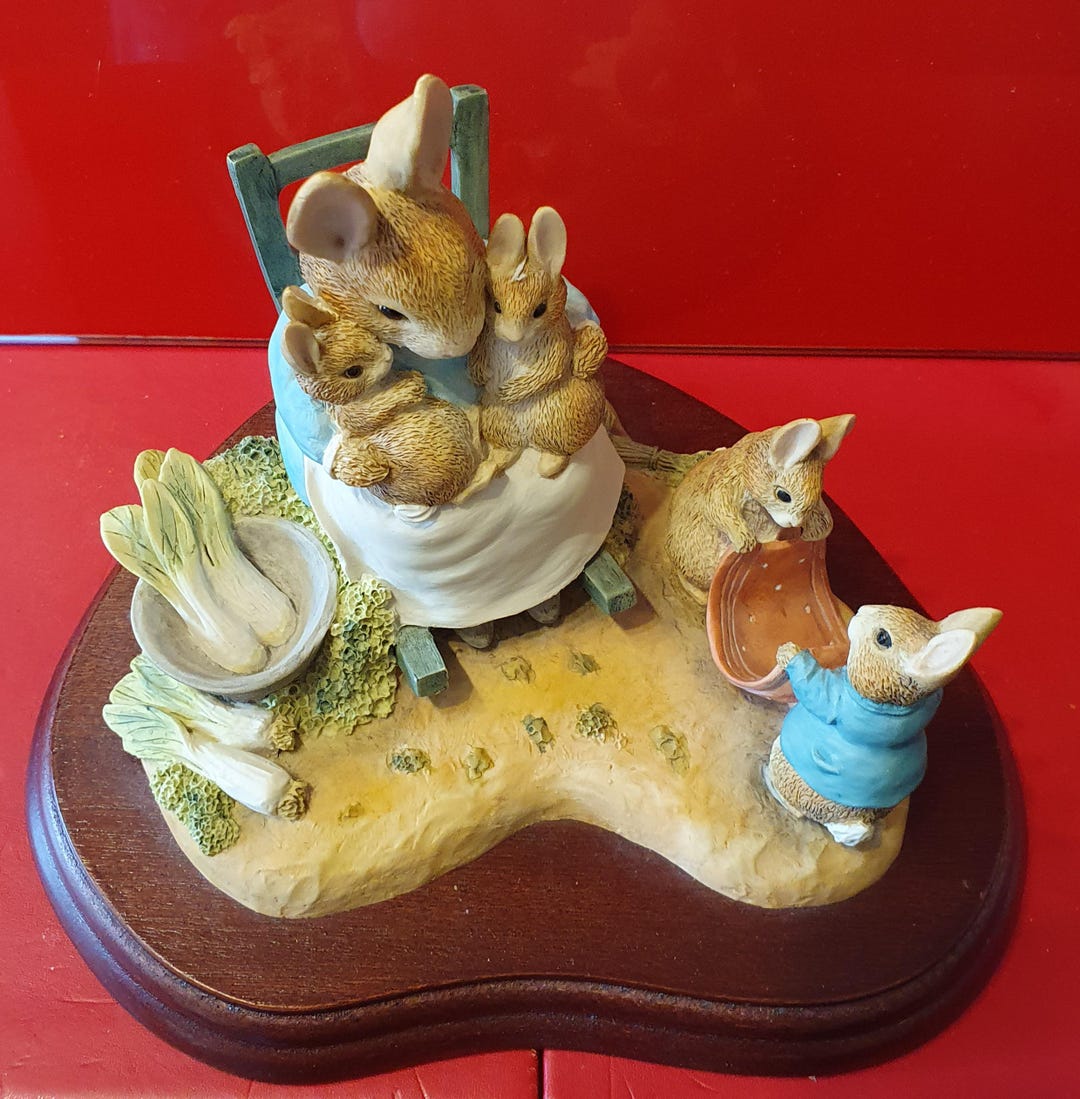 Border Fine Arts, Mrs Rabbit and Children, Model BPLE01 Limited Edition ...