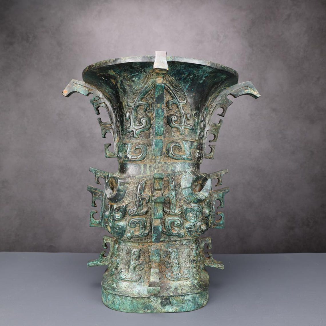 15'' Bronze He Zun Vessel, Western Zhou Dynasty Wine Container, Ancient ...