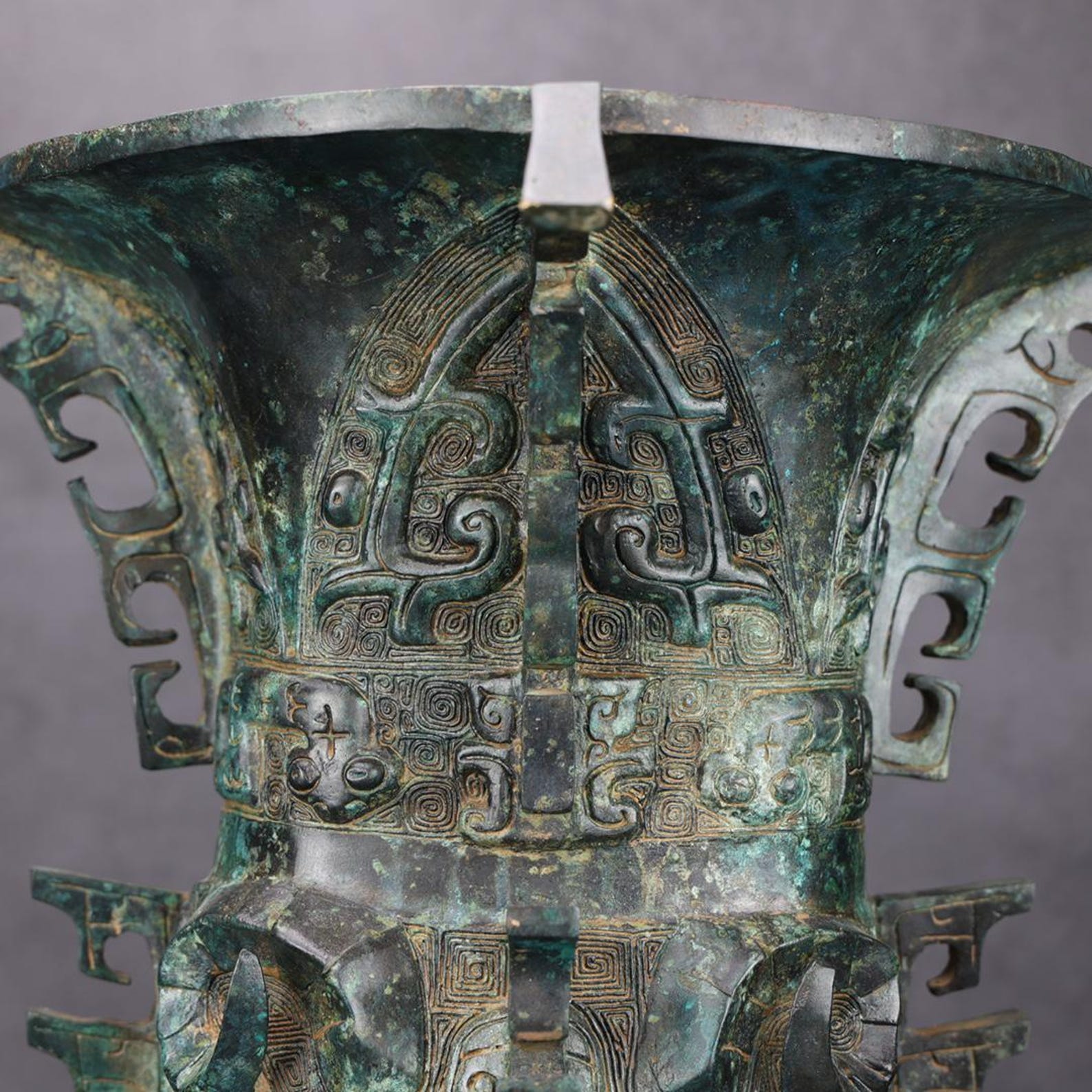 15'' Bronze He Zun Vessel, Western Zhou Dynasty Wine Container, Ancient ...