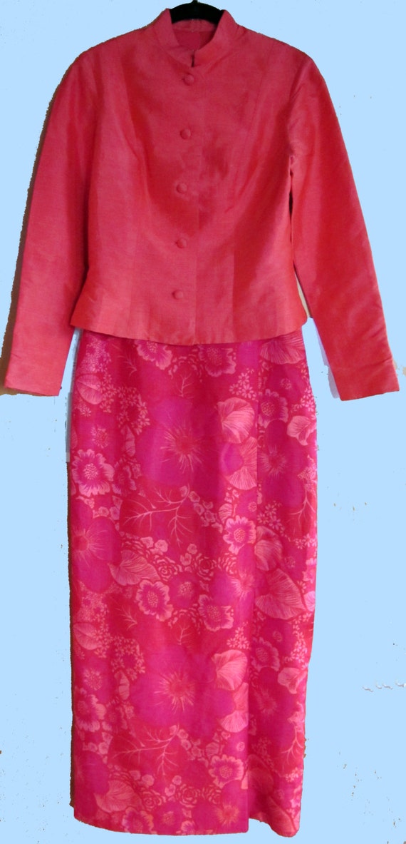Thai silk traditional formal outfit, one of a kind, t… - Gem
